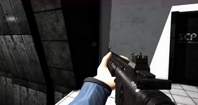 《SCP秘密实验室》和人对枪还在用大菠萝？这把枪才是对枪首选！