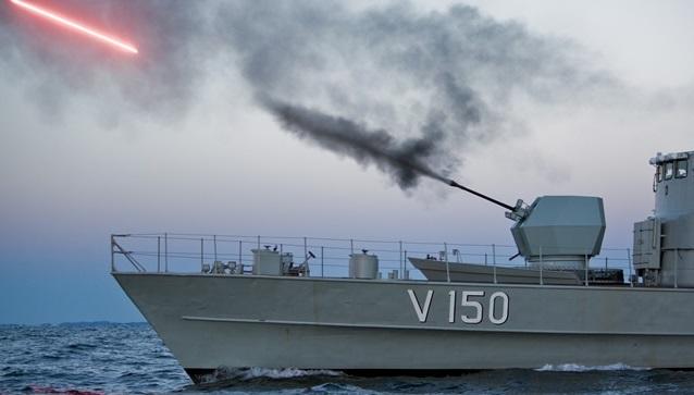 世界最强小口径舰炮，口径只有40毫米，任何类型冲突中都具优势？|编程|博福斯|毫米舰炮_新浪新闻