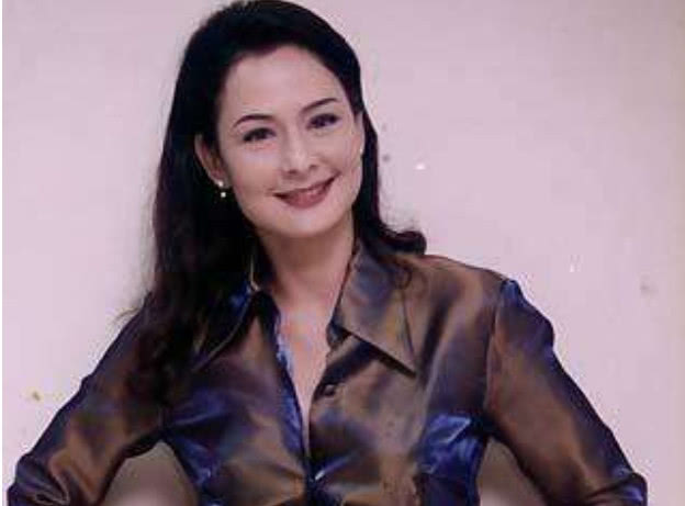 有台湾“九点半天后”之称号，高贵的气质和沉稳的演技赢得认可|演技|气质|席曼宁_新浪新闻