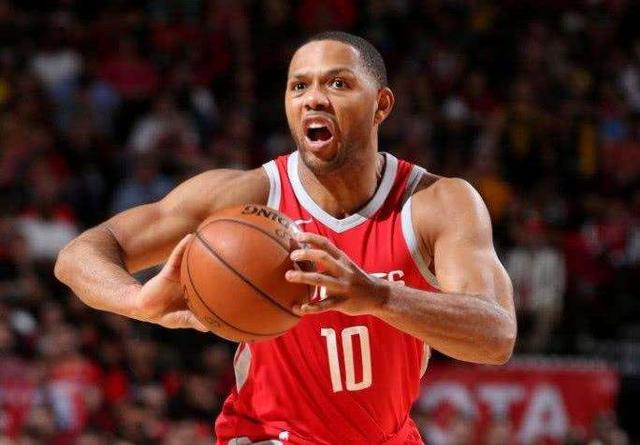 时隔19场，火箭116万新援重新绽放，8投17分，却是因为一人缺席