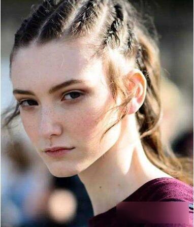 垄沟辫怎么编？地垄沟辫的编法！|发型|辫子|头发_新浪新闻