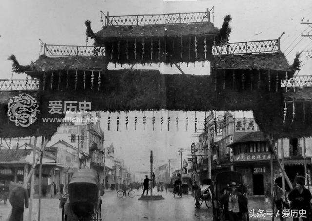 南京伪政权成立时庆祝的热闹场面 汪精卫四姐罕见露面|游行|汪精卫|政权_新浪新闻