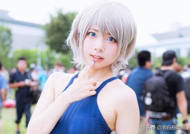 漫展上coser最喜欢做的5件事，集邮、面基、游场了解下！|集邮|漫展|自拍_新浪新闻