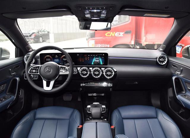 26W的奔驰A200L好吗？比得上宝马3系吗 来听听这位车主的真心话-新浪汽车