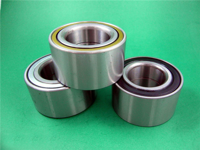 汽车轮毂轴承需要定期上油保养吗？-新浪汽车