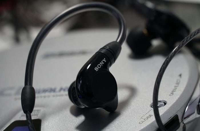 解析再升级 内力强大 舞台明星 索尼耳机IER-M7评测__财经头条