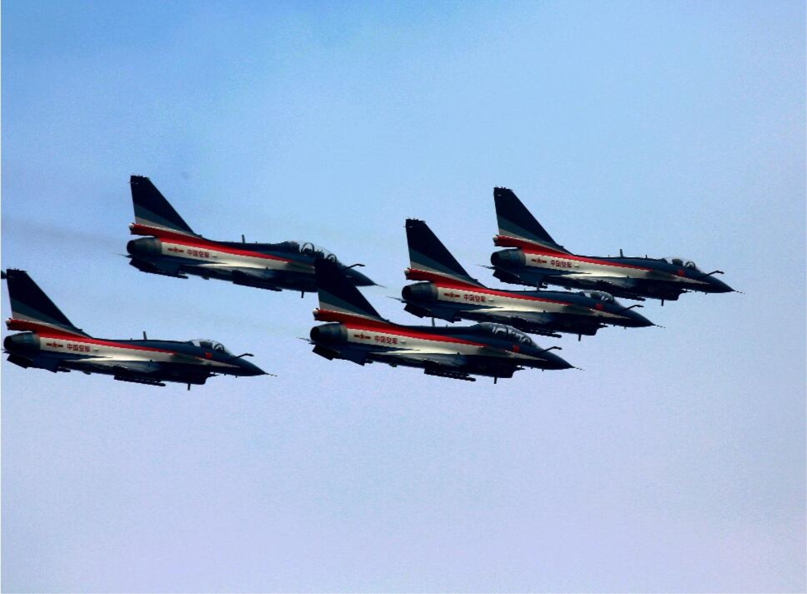 歼10B和歼10C到底有什么区别呢?两者看起来,区别并不大!