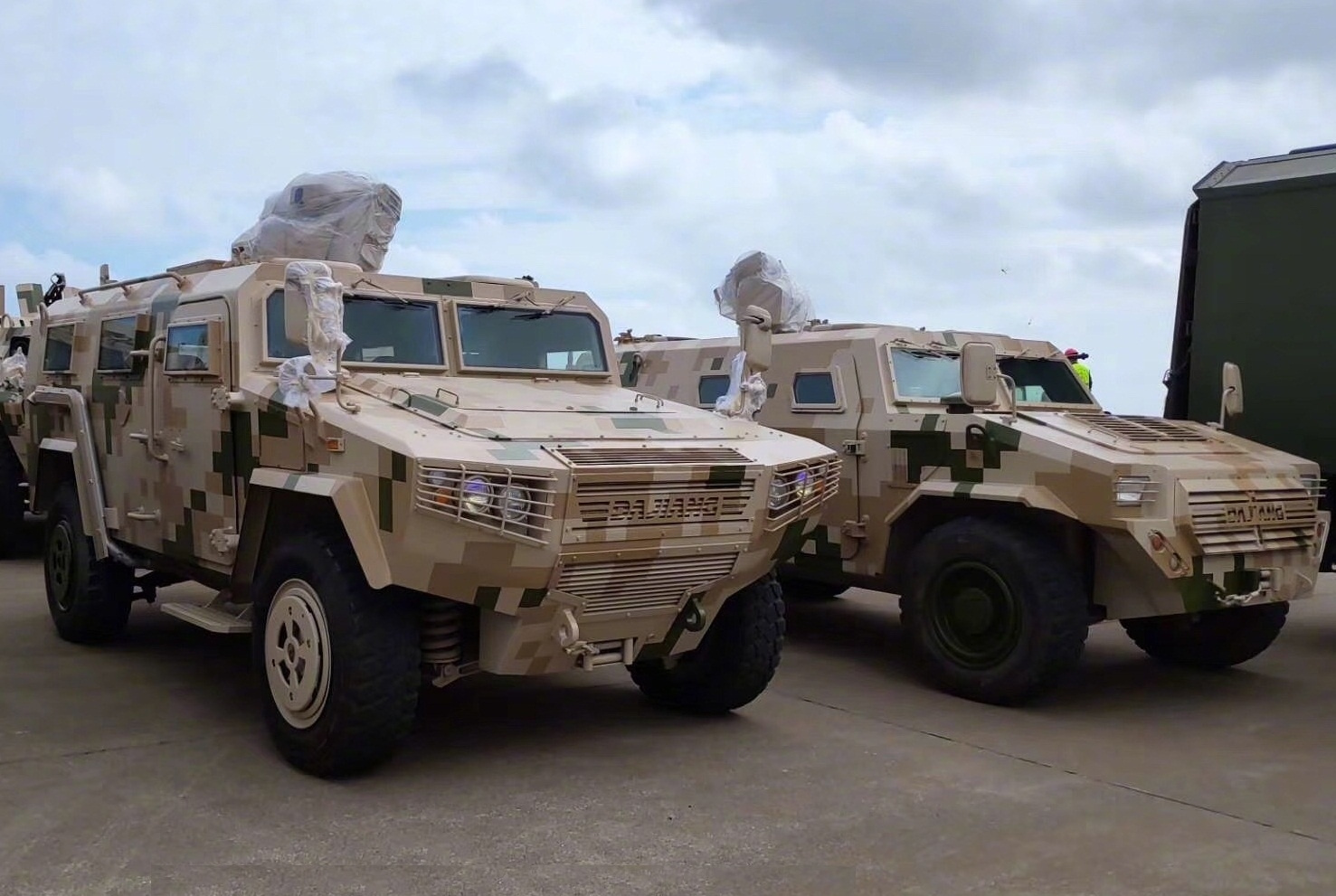 这型珠海航展将展出的战车令人一言难尽！|土耳其|外贸|装甲车_新浪新闻