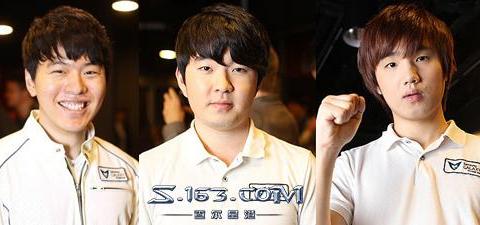 跳舞嘲讽,跪拜选手,《星际争霸2》圈子里谐星可不只有SCBOY!|星际2|谐星|选手_新浪新闻