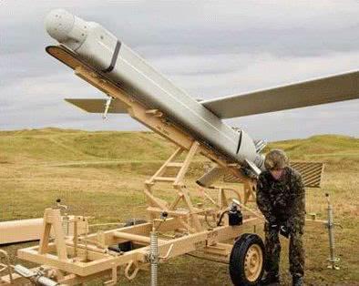 我国如今导弹都这么智能，空中寻找目标两小时，还会安全返回|导航|无人机|导弹_新浪新闻