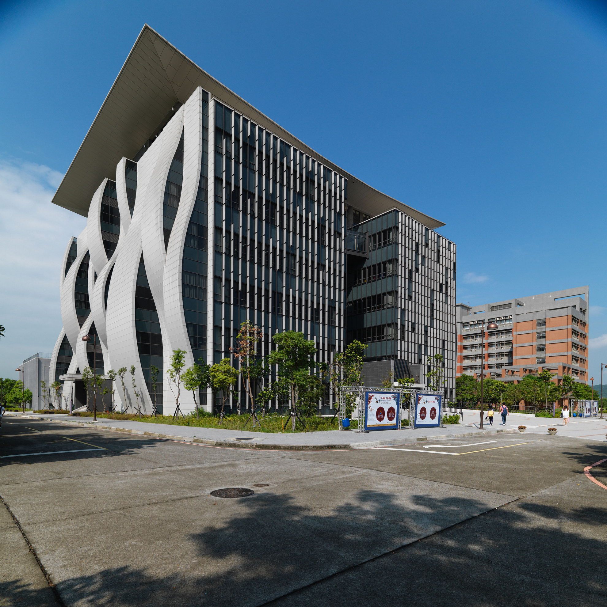赛宾：国立台北大学图书馆（Taipei Univesity Library）