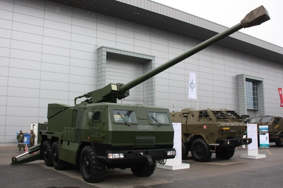 中国全新155毫米卡车炮，国际军贸有对手，欧洲小国的先进火炮|轮式|车载炮|火炮_新浪新闻