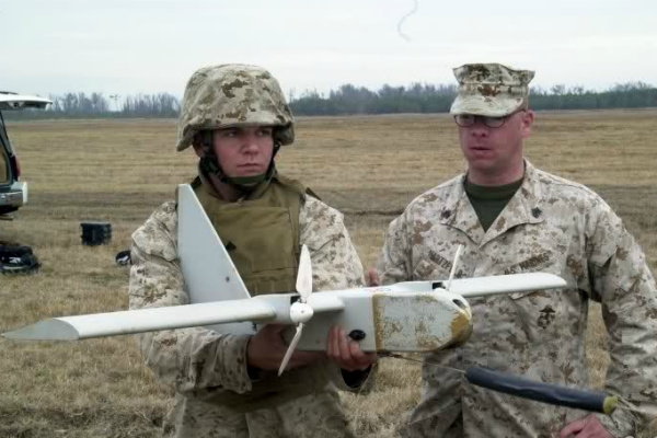 美军最迷你的无人机 橡皮筋弹射灵巧起飞！关键时刻力挽狂澜|无人机|GPS|龙眼_新浪新闻