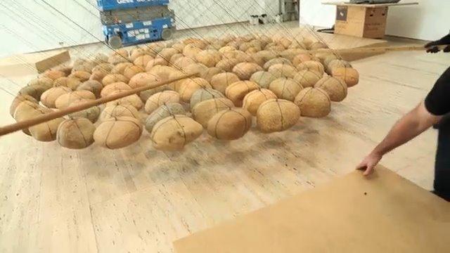 Ken Unsworth是一位澳大利亚资深艺术家……_新浪新闻