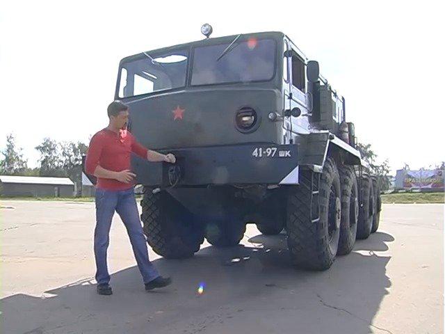 你知道怎么开MAZ537吗？_新浪新闻