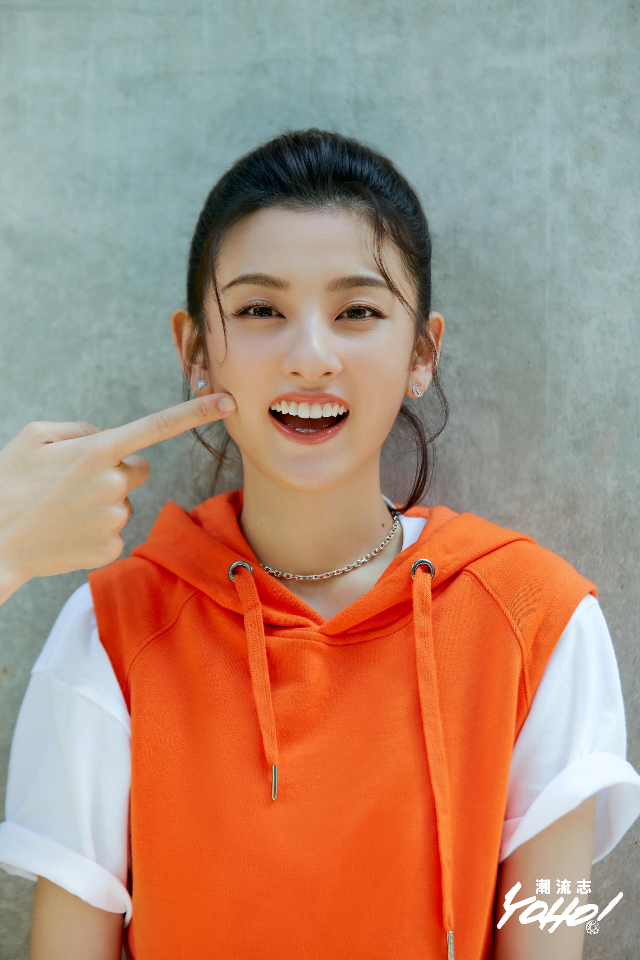 《YOHO!潮流志》六月刊封面人物提前曝光！夏日的快乐藏在哪？|YOHO!潮流志_新浪新闻