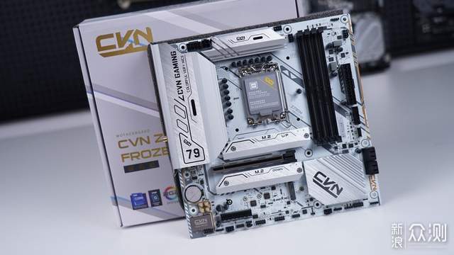 18.6L小钢炮：酷睿13代I7 13700K+Z790 D5评测__财经头条