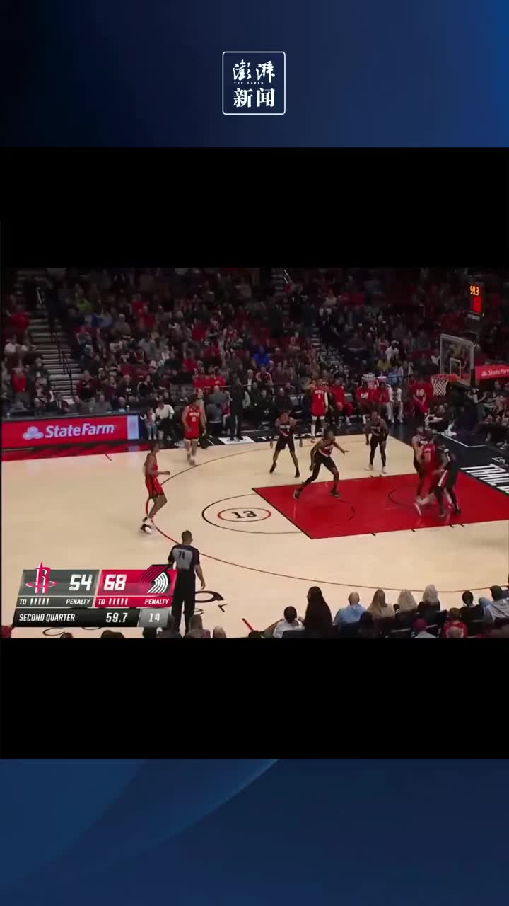 全场13个三分，利拉德71分追平NBA现役球员得分纪录_手机新浪网