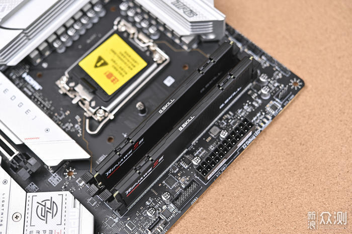 芝奇 G.Skill S5 焰刃 DDR5-6400內存開箱簡測 - 新浪香港