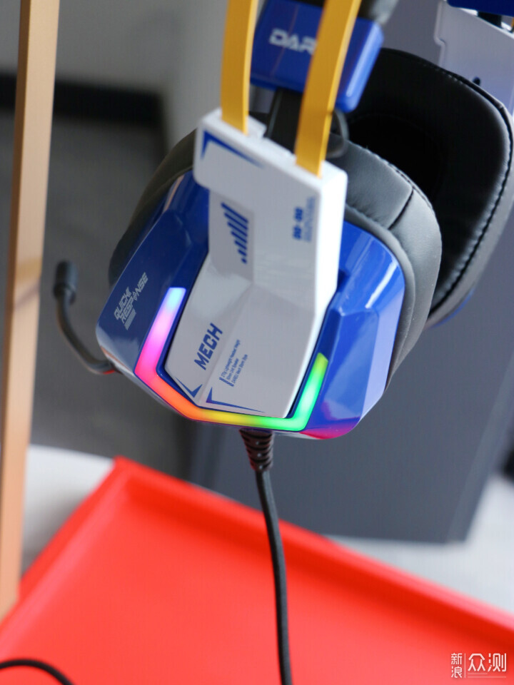 電競男孩的絕配~酷酷的達爾優EH732頭戴式耳機 - 新浪香港