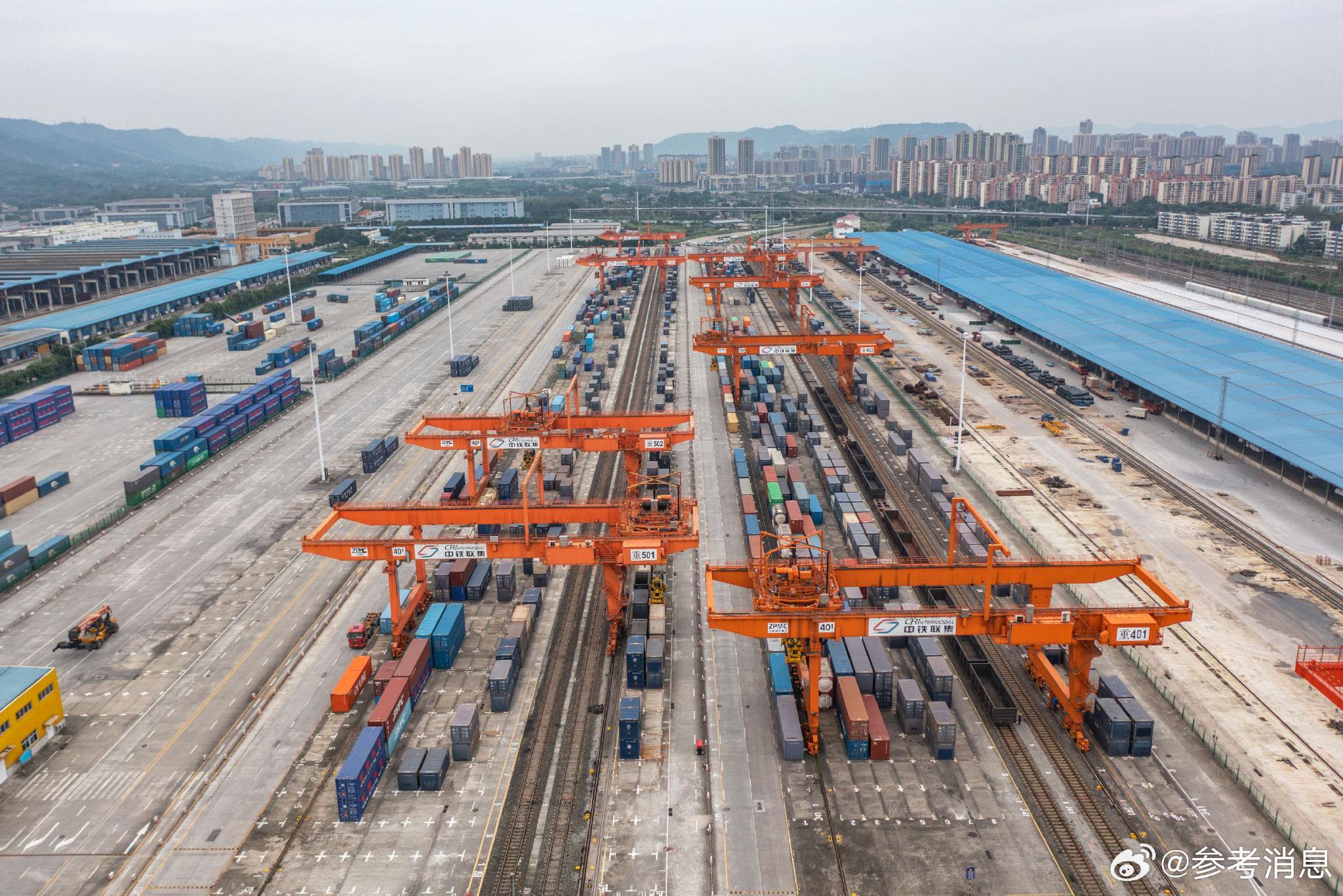 外媒：重慶推進對外開放大通道建設 - 新浪香港