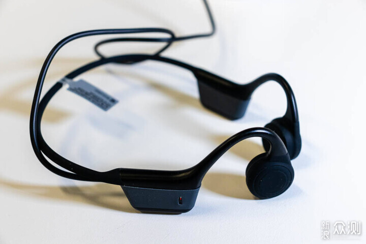 小頭圍適用創新骨傳導OUTLIER FREE MINI體驗 - 新浪香港