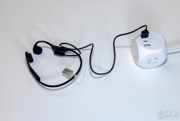 小頭圍適用創新骨傳導OUTLIER FREE MINI體驗 - 新浪香港