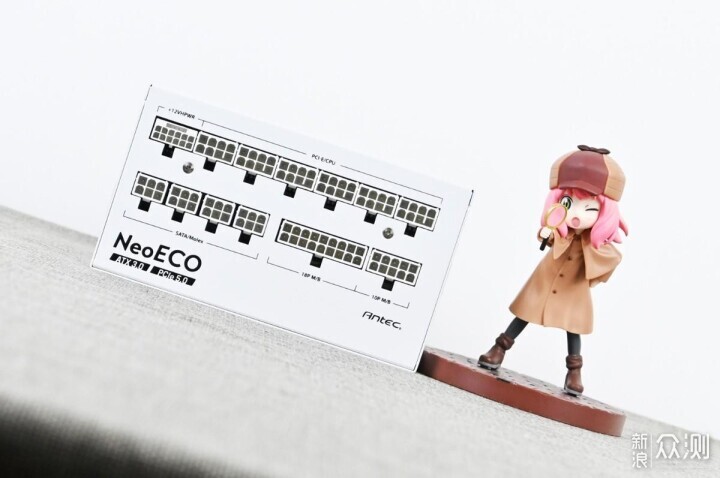 安鈦克NE1000金牌全模組電源白色版開箱 - 新浪香港