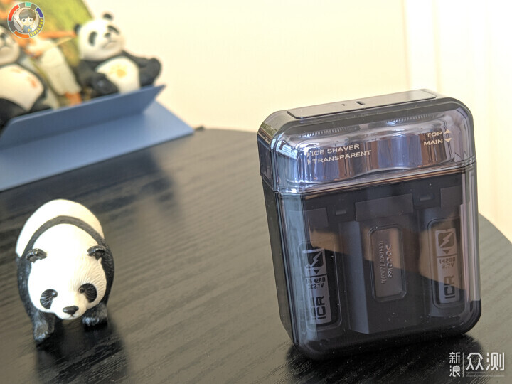DOCO LAB未來感透明電動剃鬚刀兼顧潮酷與實用 - 新浪香港