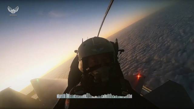 第一视角看战鹰返航