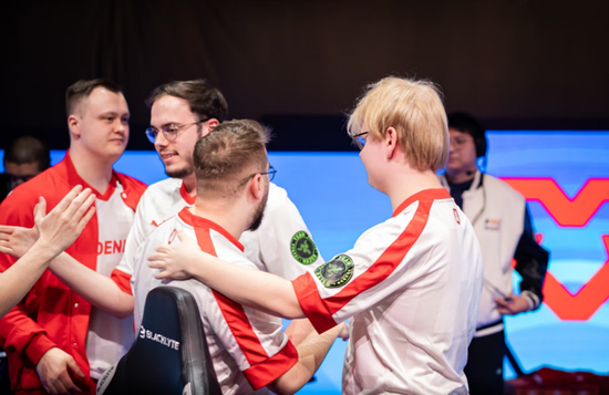 KRL：Jimpphat拒绝了Falcons开出的四万美元高薪_新浪游戏_手机新浪网