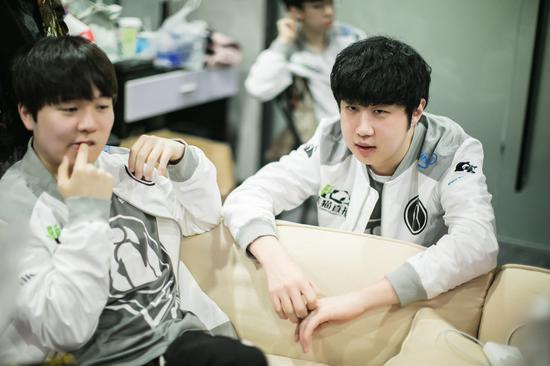 IG.Duke专访——骄傲与谦卑-新浪电竞_电竞赛事_直播报道_新浪电子竞技