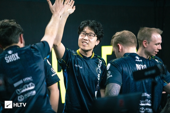 oSee：我要成为令人闻风丧胆的狙击手-新浪电竞_电竞赛事_直播报道_新浪电子竞技