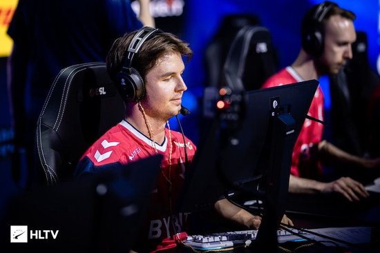 device：Staehr是五年来丹麦最出色的新人之一-新浪电竞_电竞赛事_直播报道_新浪电子竞技