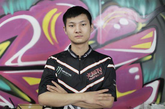 VG.R战队迎来新中单ghost加盟_新浪游戏_手机新浪网