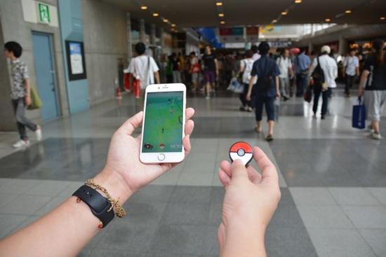 「Pokemon GO Plus」实品开箱介绍_新浪游戏_手机新浪网