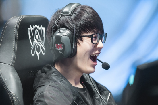 英雄联盟LPL升降赛规则一览 LGD和GT确定保级-新浪电竞_电竞赛事_直播报道_新浪电子竞技