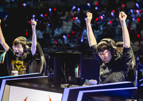 英雄联盟LPL升降赛规则一览 LGD和GT确定保级-新浪电竞_电竞赛事_直播报道_新浪电子竞技