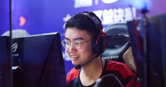 ECL亚太区S42：LVG击败Aravt挺进决赛！-新浪电竞_电竞赛事_直播报道_新浪电子竞技