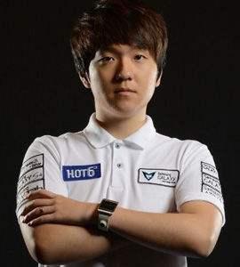 前世界冠军打野Dandy执掌RNG_新浪游戏_手机新浪网