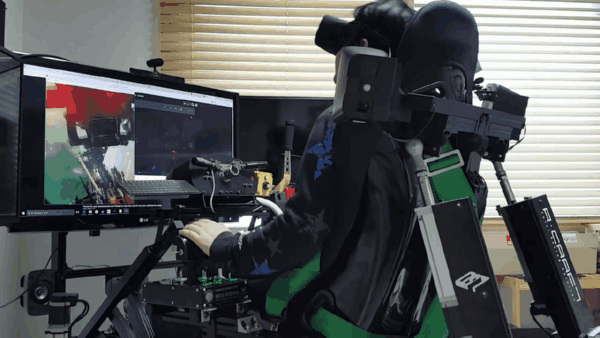 土豪玩家17万元建VR游戏平台_新浪游戏_手机新浪网