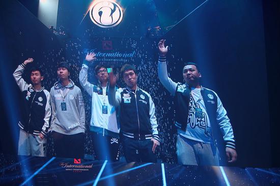 TI7国际邀请赛开幕 精彩开幕式引燃DOTAer热情-新浪电竞_电竞赛事_直播报道_新浪电子竞技