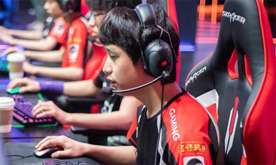 3月25日LPL首发 Ben4野区对阵Clearlove_新浪游戏_手机新浪网