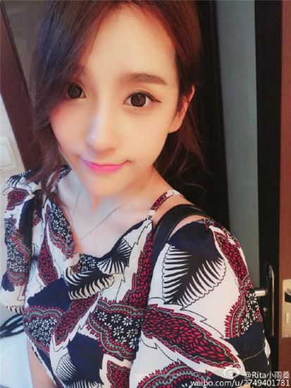 最美LOL解说Rita生活照！颜值高身材好_新浪游戏_手机新浪网