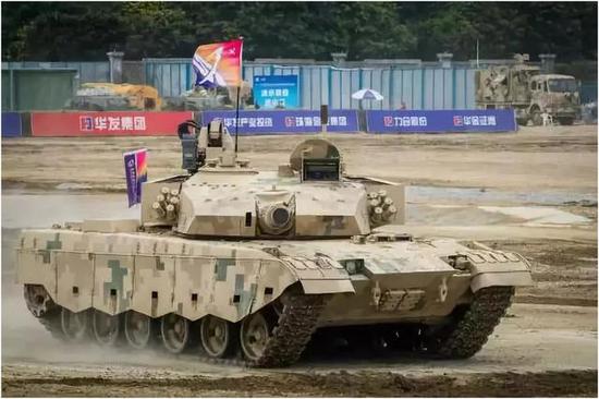 我VT4与乌克兰T84M竞标乌克兰 一优势可减轻后勤负担_手机新浪网