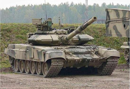 我VT4与乌克兰T84M竞标乌克兰 一优势可减轻后勤负担_手机新浪网