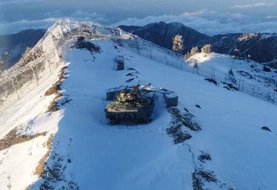 巴铁将中国坦克开上3600米雪峰 展示极佳可靠性(图)|巴基斯坦|坦克|中国_新浪军事_新浪网