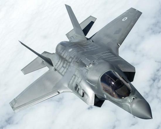 美F35价格将控制在8000万美元内 中国FC31无任何优势_手机新浪网