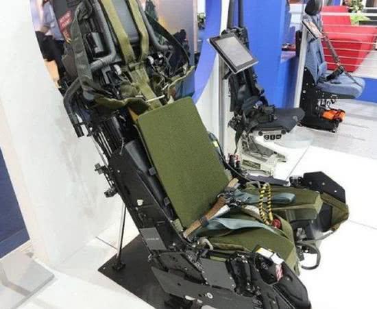 英军飞行员体重增加 F35弹射座椅被迫进行改进|英军|飞行员|空军_新浪军事_新浪网