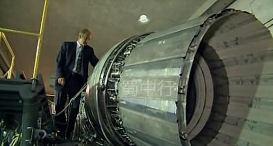 俄专家：发动机开发是最重要机密 比搞核武器还困难|俄罗斯|发动机|苏57_新浪军事_新浪网